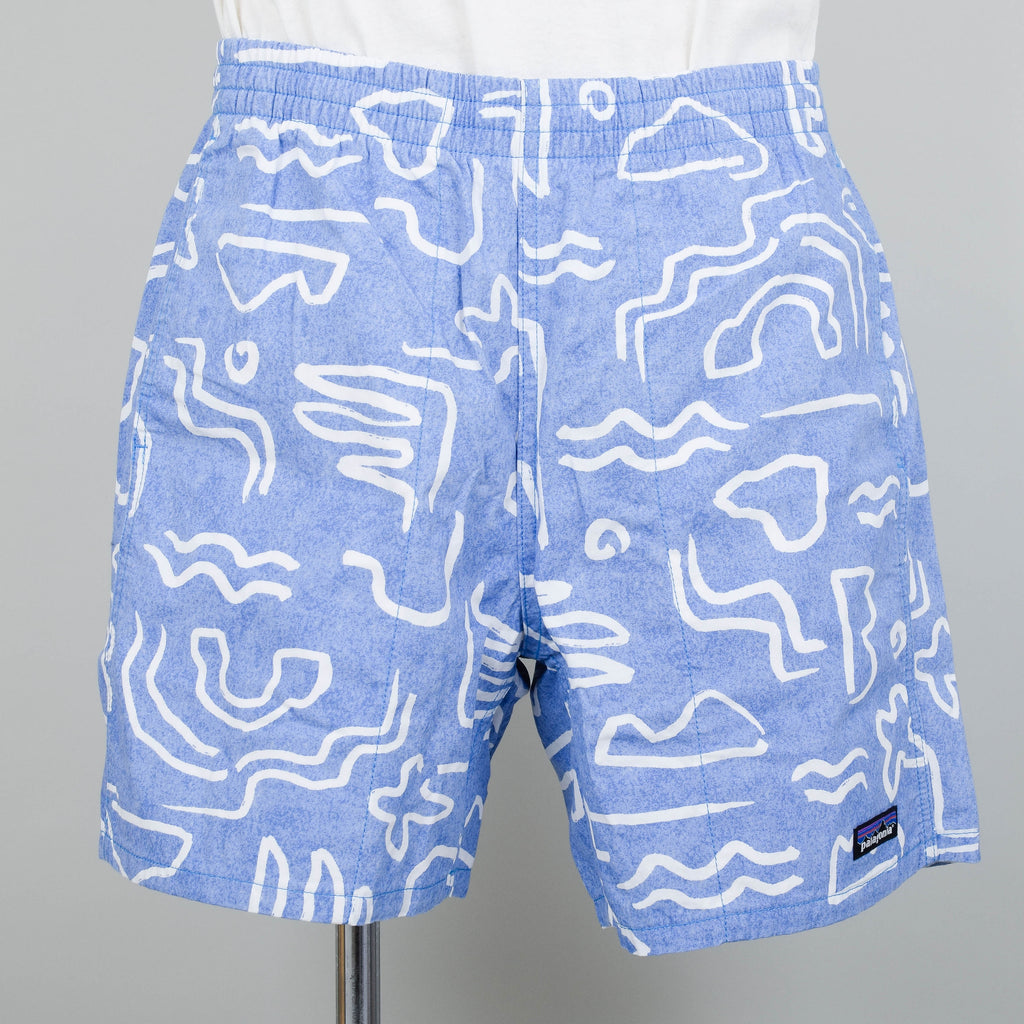 Shorts – Liquor Store